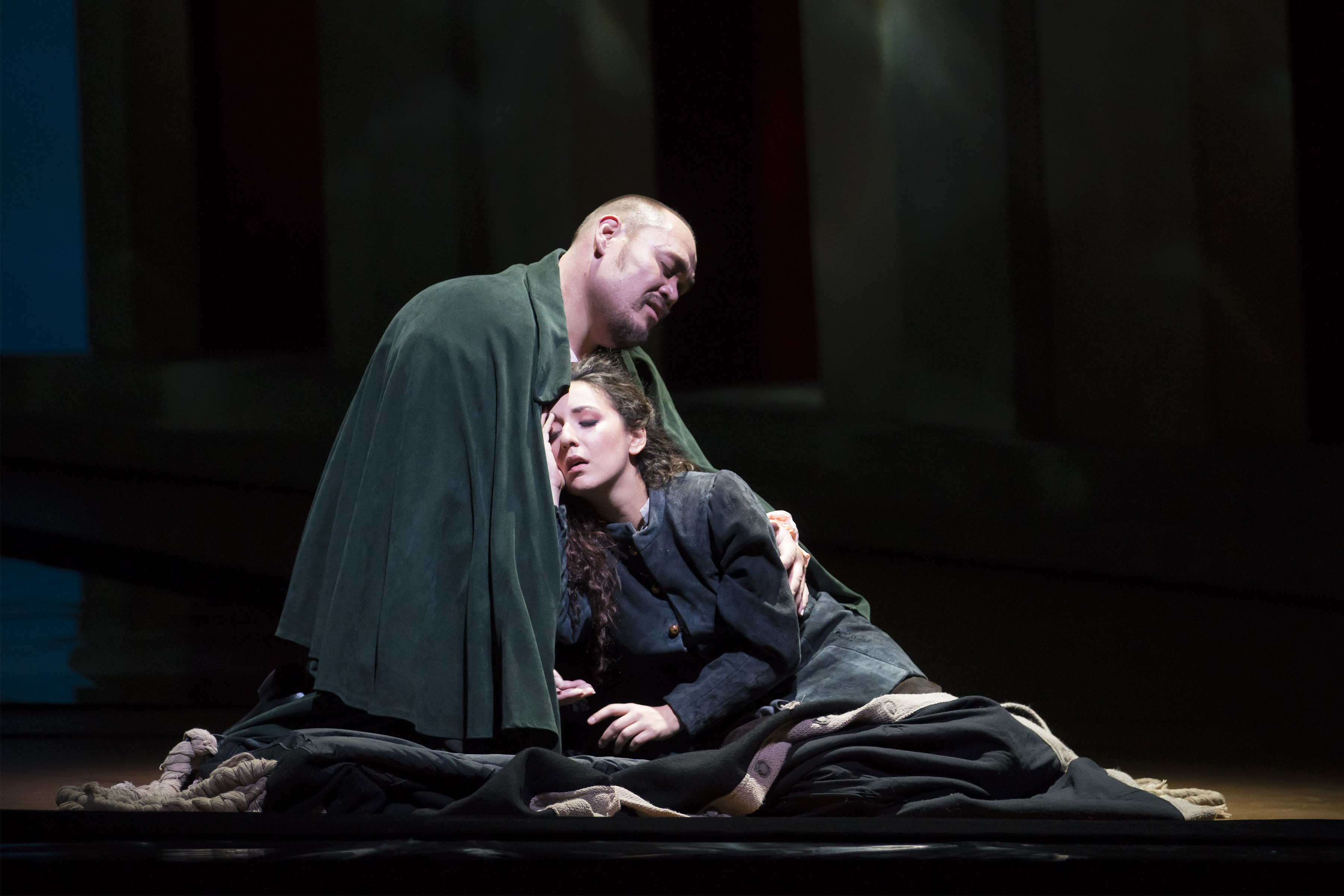 LA Opera Rigoletto - LA Opera